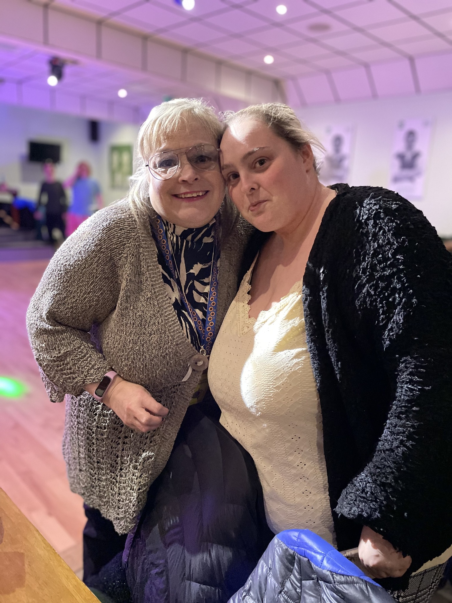 !! FRIENDSHIP SPOTLIGHT !! – get2gether